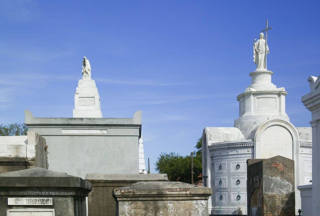 History of New Orleans' Above-Ground Cemeteries | NOLA DMC